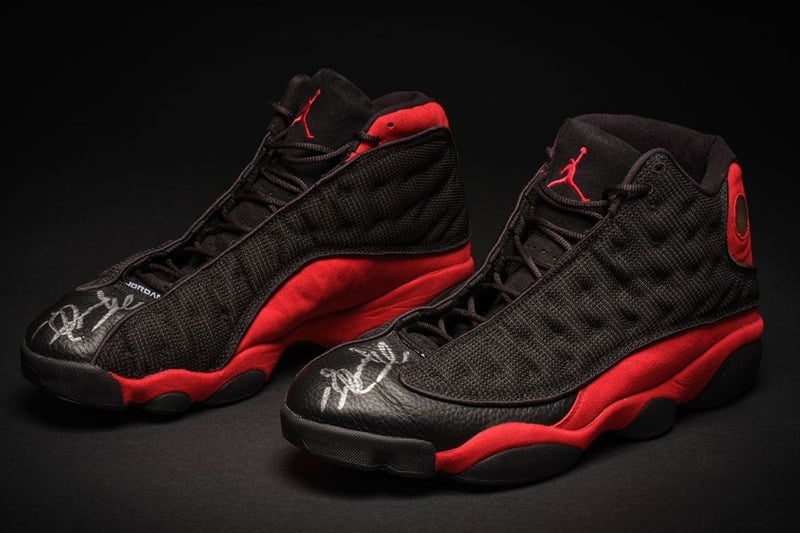 Une paire de baskets portée par Michael Jordan vendue à 2,2 millions ...